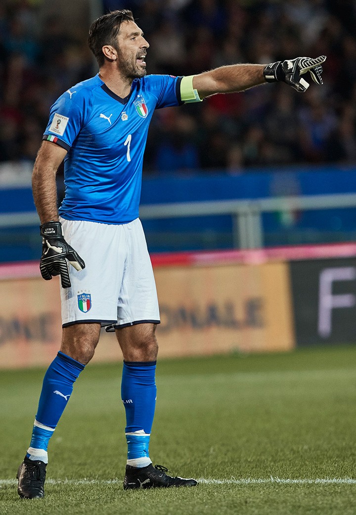 Buffon_Blue_M1 - PUMA CATch up
